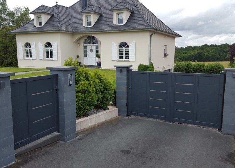 Driveway Gate - Akordia Collection - Horizal
