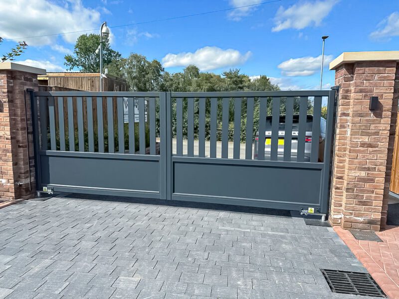 Modern Gates | Horizal Aluminium Gates
